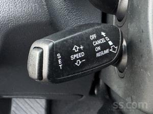 Black Audi Q3 2015 in Jelgava, with an engine capacity of 2.00 L and mileage of 218 thousand km for 12950 €, photo 25 on AUTOMOTO.COM.LV