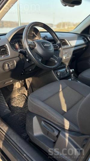 Black Audi Q3 2015 in Riga, with an engine capacity of 1.40 L and mileage of 152 thousand km for 15500 €, photo 11 on AUTOMOTO.COM.LV