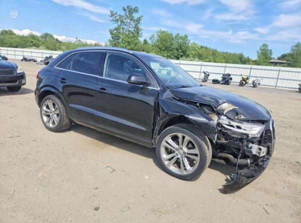 Black Audi Q3 2015 in Siauliai, with an engine capacity of 1.98 L and mileage of 133 thousand km for 6950 €, photo 4 on AUTOMOTO.COM.LV