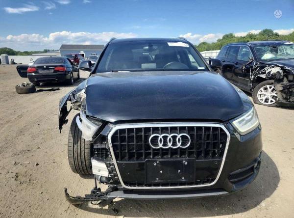 Black Audi Q3 2015 in Siauliai, with an engine capacity of 1.98 L and mileage of 133 thousand km for 6950 €, photo 5 on AUTOMOTO.COM.LV