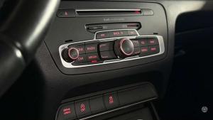 Melns Audi Q3 2015 Jonava, ar dzinēja tilpumu 1.97 L un nobraukumu 214 tūkst. km par 13250 €, foto 18 vietnē AUTOMOTO.COM.LV