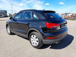 Black Audi Q3 2016 in Kaunas, with an engine capacity of 2.00 L and mileage of 218 thousand km for 11950 €, photo 6 on AUTOMOTO.COM.LV