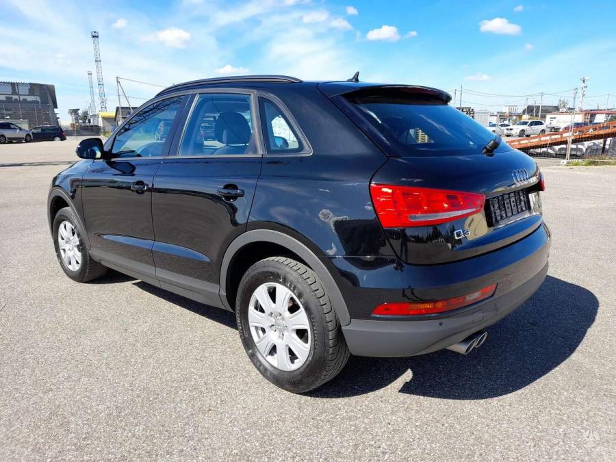 Black Audi Q3 2016 in Kaunas, with an engine capacity of 2.00 L and mileage of 218 thousand km for 11950 €, photo 6 on AUTOMOTO.COM.LV