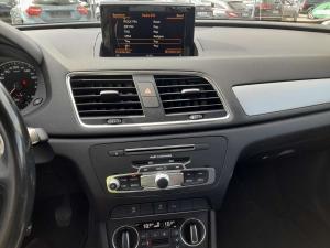 Black Audi Q3 2016 in Kaunas, with an engine capacity of 2.00 L and mileage of 218 thousand km for 11950 €, photo 24 on AUTOMOTO.COM.LV