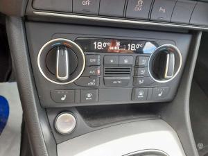 Black Audi Q3 2016 in Kaunas, with an engine capacity of 2.00 L and mileage of 218 thousand km for 11950 €, photo 25 on AUTOMOTO.COM.LV