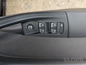 Black Audi Q3 2017 in Daugavpils, with an engine capacity of 1.40 L and mileage of 0 thousand km for 15400 €, photo 17 on AUTOMOTO.COM.LV
