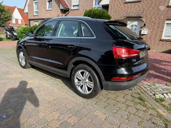 Black Audi Q3 2017 in Marijampole, with an engine capacity of 1.97 L and mileage of 201 thousand km for 10600 €, photo 2 on AUTOMOTO.COM.LV