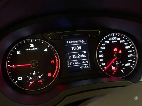 Melns Audi Q3 2017 Marijampole, ar dzinēja tilpumu 1.97 L un nobraukumu 212 tūkst. km par 11350 €, foto 3 vietnē AUTOMOTO.COM.LV