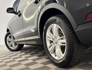 Black Audi Q3 2017 in Marijampole, with an engine capacity of 1.97 L and mileage of 212 thousand km for 11350 €, photo 22 on AUTOMOTO.COM.LV