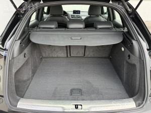 Black Audi Q3 2017 in Tukums, with an engine capacity of 2.00 L and mileage of 206 thousand km for 14999 €, photo 12 on AUTOMOTO.COM.LV