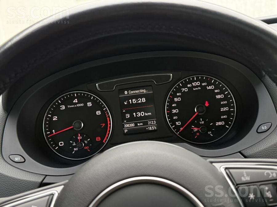Black Audi Q3 2017 in Tukums, with an engine capacity of 2.00 L and mileage of 206 thousand km for 14999 €, photo 13 on AUTOMOTO.COM.LV