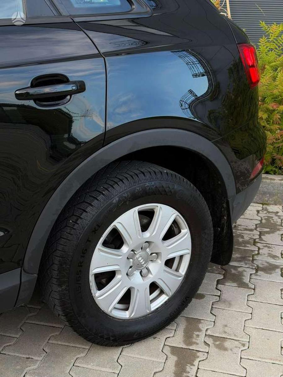 Black Audi Q3 2017 in Vilnius, with an engine capacity of 1.40 L and mileage of 164 thousand km for 12500 €, photo 23 on AUTOMOTO.COM.LV
