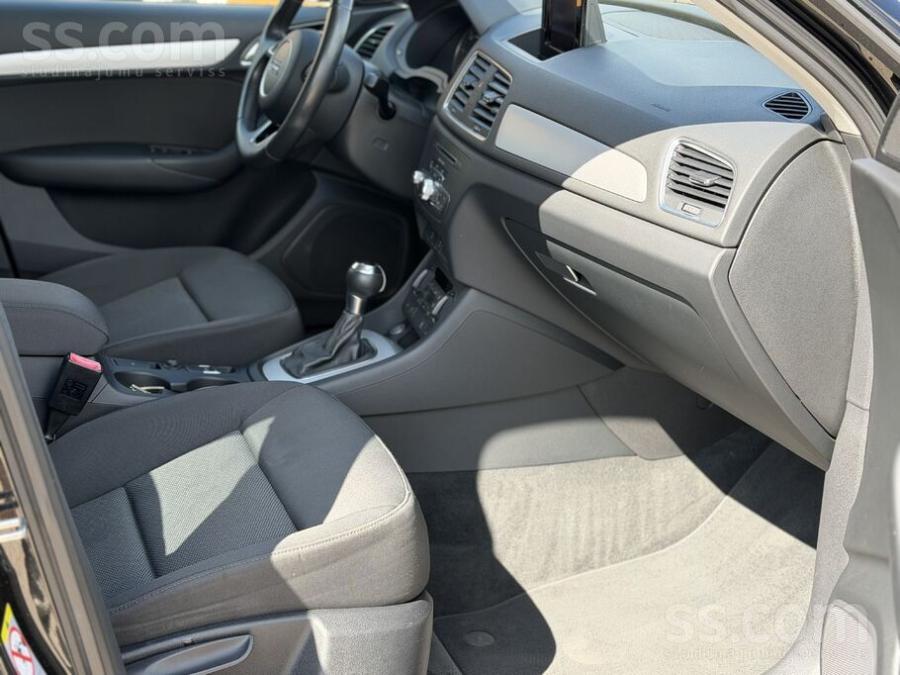 Black Audi Q3 2018 in Riga, with an engine capacity of 2.00 L and mileage of 241 thousand km for 13900 €, photo 14 on AUTOMOTO.COM.LV