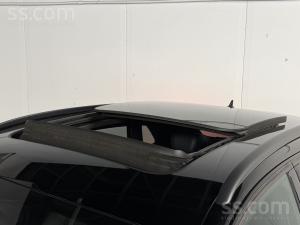 Black Audi Q3 2018 in Jurmala, with an engine capacity of 2.00 L and mileage of 186 thousand km for 16950 €, photo 3 on AUTOMOTO.COM.LV