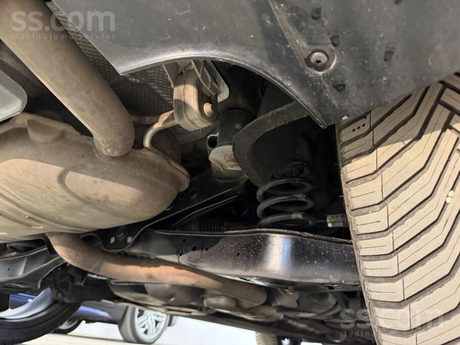 Black Audi Q3 2018 in Jurmala, with an engine capacity of 2.00 L and mileage of 186 thousand km for 16950 €, photo 35 on AUTOMOTO.COM.LV