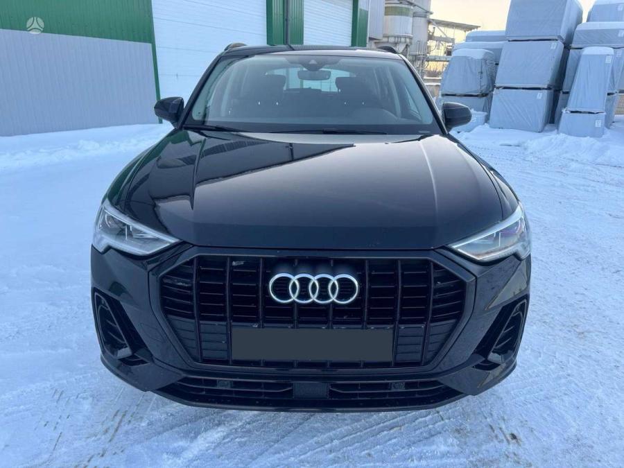 Black Audi Q3 2019 in Kaunas, with an engine capacity of 2.00 L and mileage of 225 thousand km for 19300 €, photo 5 on AUTOMOTO.COM.LV