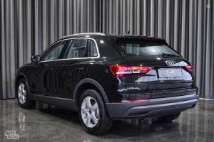 Black Audi Q3 2019 in Marijampole, with an engine capacity of 2.00 L and mileage of 270 thousand km for 16750 €, photo 9 on AUTOMOTO.COM.LV