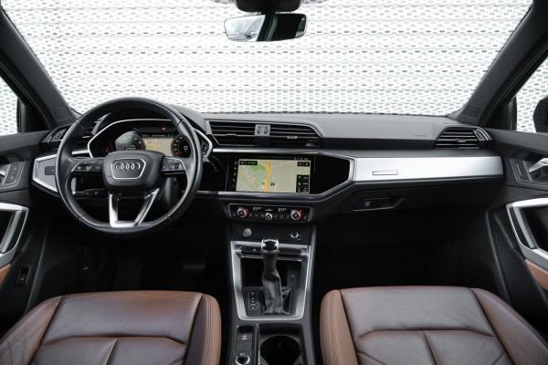 Black Audi Q3 2019 in Marupe, with an engine capacity of 2.00 L and mileage of 103 thousand km for 26700 €, photo 7 on AUTOMOTO.COM.LV