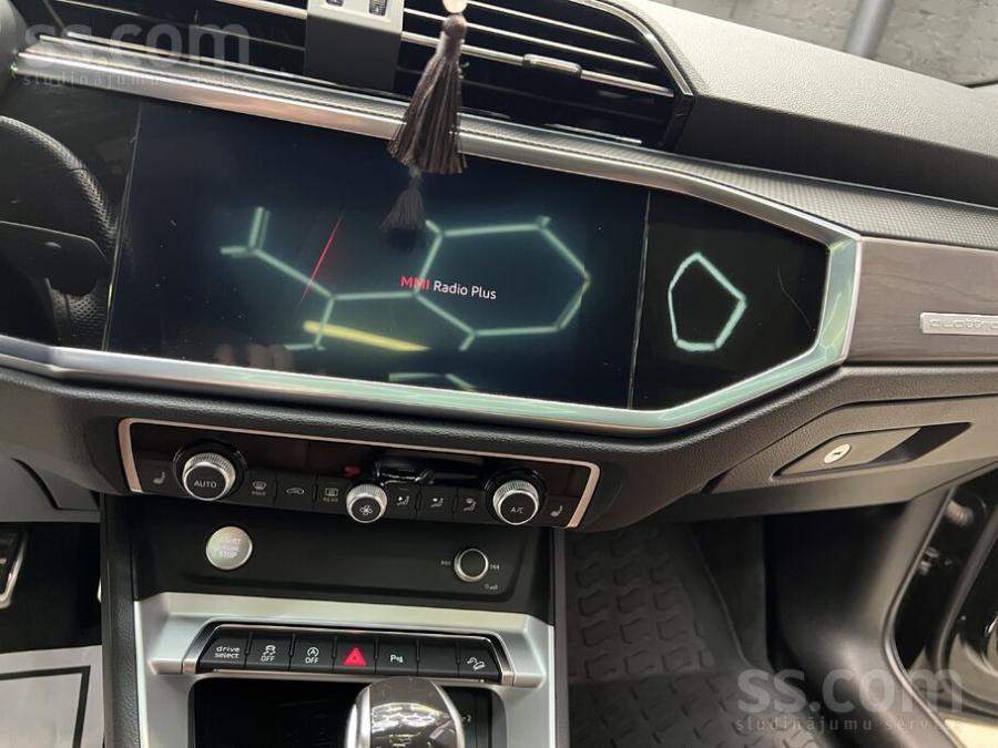 Melns Audi Q3 2019 Rīga, ar dzinēja tilpumu 2.00 L un nobraukumu 88 tūkst. km par 28100 €, foto 10 vietnē AUTOMOTO.COM.LV