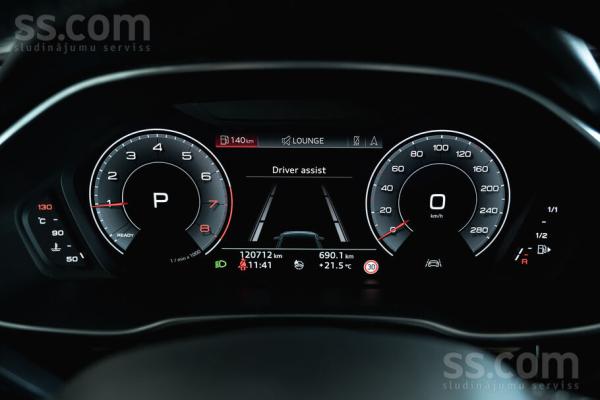 Black Audi Q3 2020 in Riga, with an engine capacity of 1.50 L and mileage of 121 thousand km for 22990 €, photo 8 on AUTOMOTO.COM.LV