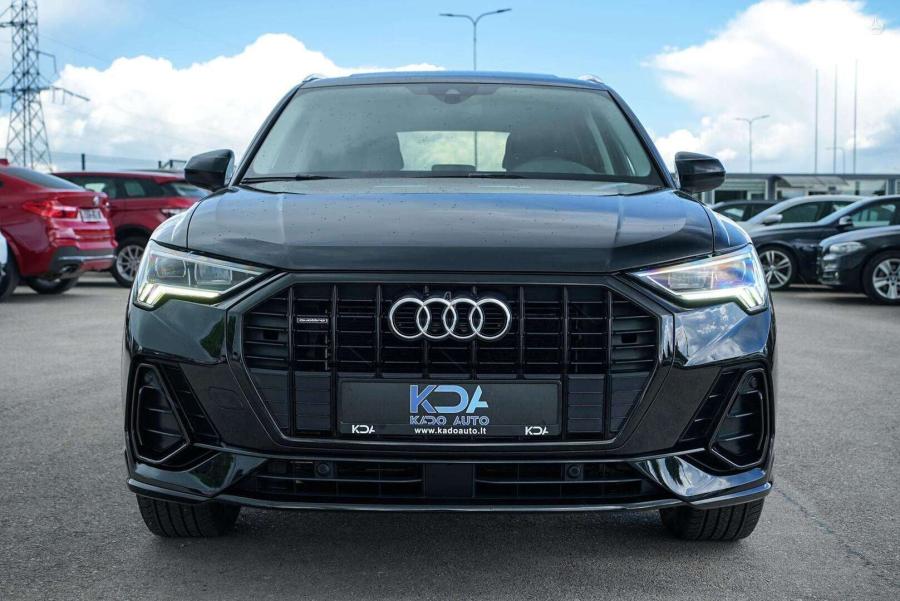 Black Audi Q3 2020 in Marijampole, with an engine capacity of 2.00 L and mileage of 65 thousand km for 24950 €, photo 4 on AUTOMOTO.COM.LV