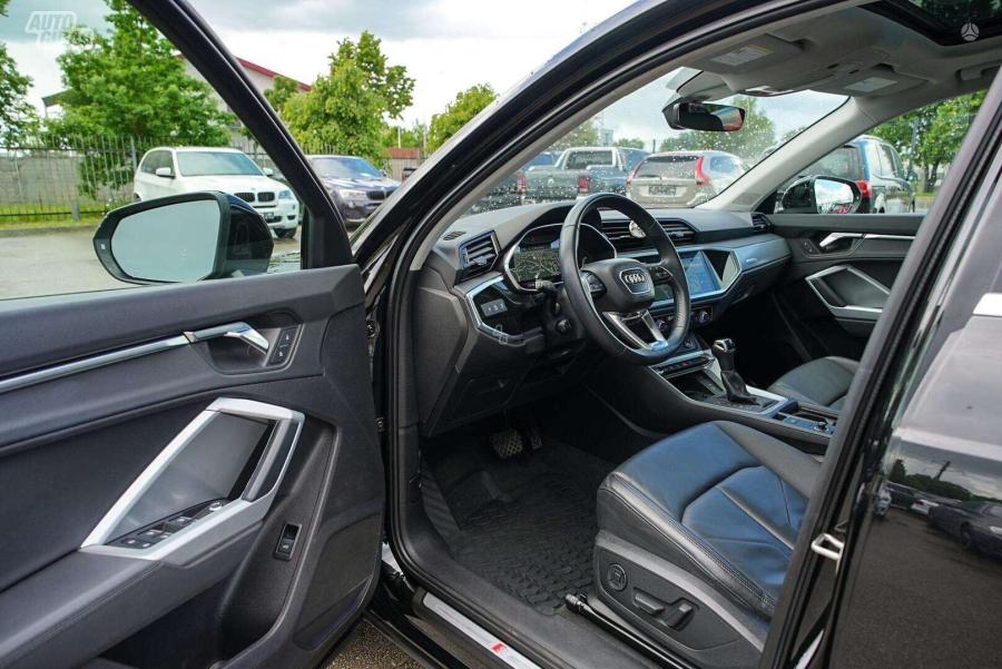 Black Audi Q3 2020 in Marijampole, with an engine capacity of 2.00 L and mileage of 65 thousand km for 24950 €, photo 26 on AUTOMOTO.COM.LV