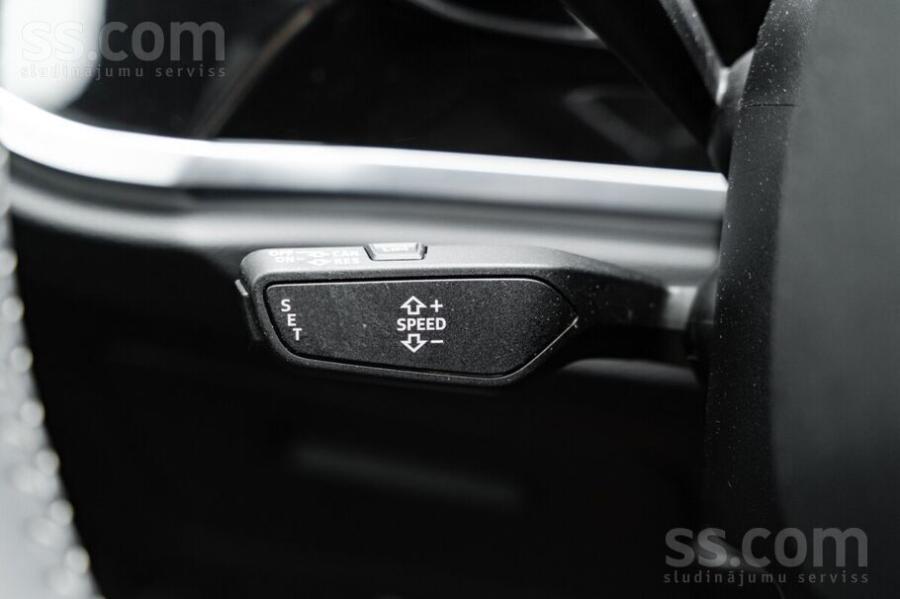 Melns Audi Q3 2020 Rīga, ar dzinēja tilpumu 2.00 L un nobraukumu 110 tūkst. km par 28150 €, foto 14 vietnē AUTOMOTO.COM.LV