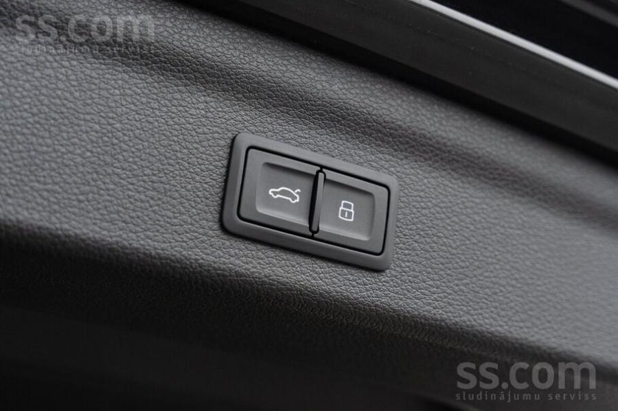 Melns Audi Q3 2020 Rīga, ar dzinēja tilpumu 2.00 L un nobraukumu 110 tūkst. km par 28150 €, foto 31 vietnē AUTOMOTO.COM.LV