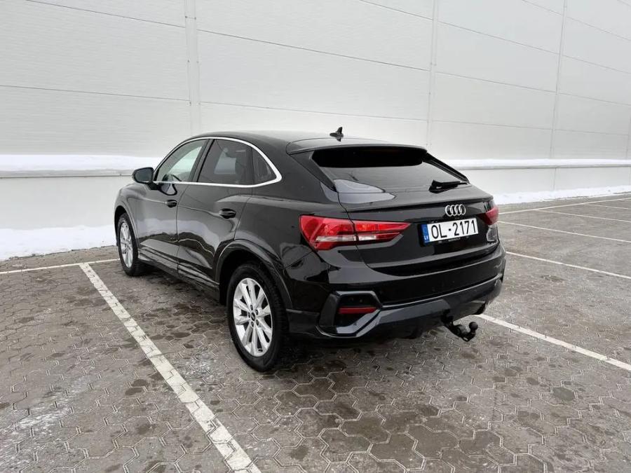 Black Audi Q3 2020 in Riga, with an engine capacity of 2.00 L and mileage of 69 thousand km for 22900 €, photo 9 on AUTOMOTO.COM.LV