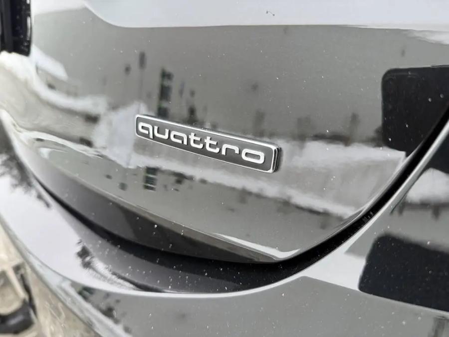 Black Audi Q3 2020 in Riga, with an engine capacity of 2.00 L and mileage of 69 thousand km for 22900 €, photo 13 on AUTOMOTO.COM.LV