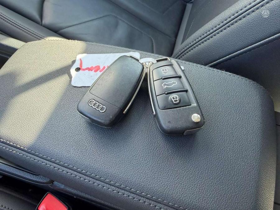 Черный Ауди Ку3 2020 в Каунас, объемом двигателя 1.97 л и пробегом 61 тыс. км за 14400 €, фото 40 на AUTOMOTO.COM.LV