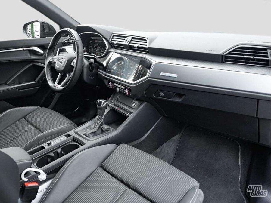 Melns Audi Q3 2021 Kauņa, ar dzinēja tilpumu 1.40 L un nobraukumu 64 tūkst. km par 32679 €, foto 8 vietnē AUTOMOTO.COM.LV