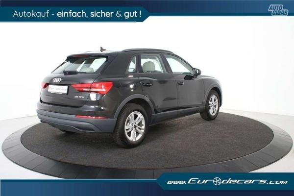 Melns Audi Q3 2021 Kauņa, ar dzinēja tilpumu 1.50 L un nobraukumu 87 tūkst. km par 29919 €, foto 7 vietnē AUTOMOTO.COM.LV