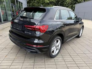 Melns Audi Q3 2021 Kauņa, ar dzinēja tilpumu 1.40 L un nobraukumu 185 tūkst. km par 21900 €, foto 4 vietnē AUTOMOTO.COM.LV