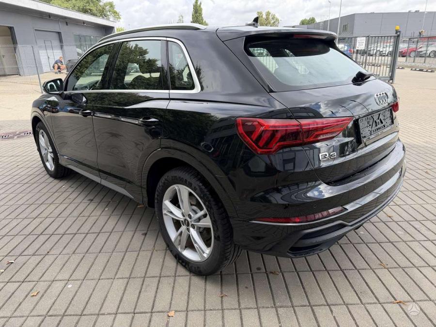 Melns Audi Q3 2021 Kauņa, ar dzinēja tilpumu 1.40 L un nobraukumu 185 tūkst. km par 21900 €, foto 5 vietnē AUTOMOTO.COM.LV