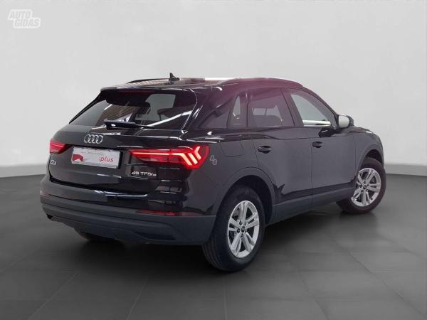 Black Audi Q3 2022 in Kaunas, with an engine capacity of 1.40 L and mileage of 48 thousand km for 30538 €, photo 3 on AUTOMOTO.COM.LV