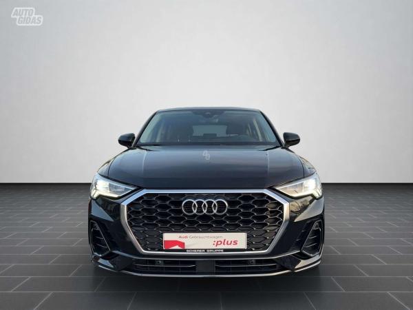 Black Audi Q3 2022 in Kaunas, with an engine capacity of 1.50 L and mileage of 43 thousand km for 31019 €, photo 6 on AUTOMOTO.COM.LV