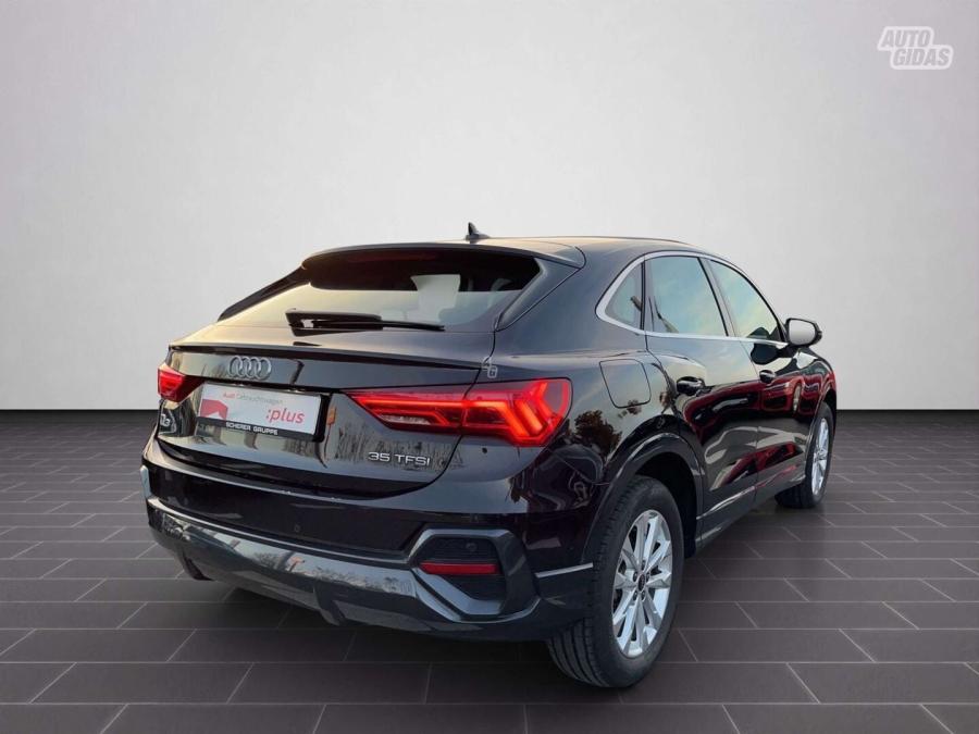 Black Audi Q3 2022 in Kaunas, with an engine capacity of 1.50 L and mileage of 43 thousand km for 31019 €, photo 3 on AUTOMOTO.COM.LV