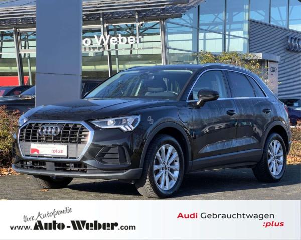 Melns Audi Q3 2022 Kauņa, ar dzinēja tilpumu 1.40 L un nobraukumu 95 tūkst. km par 28590 €, foto 1 vietnē AUTOMOTO.COM.LV