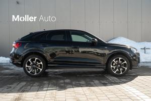 Black Audi Q3 2022 in Vilnius, with an engine capacity of 1.50 L and mileage of 141 thousand km for 28600 €, photo 7 on AUTOMOTO.COM.LV