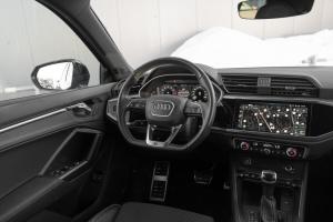 Black Audi Q3 2022 in Vilnius, with an engine capacity of 1.50 L and mileage of 141 thousand km for 28600 €, photo 19 on AUTOMOTO.COM.LV