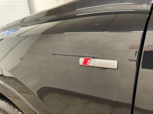 Black Audi Q3 2022 in Marijampole, with an engine capacity of 1.50 L and mileage of 99 thousand km for 27225 €, photo 23 on AUTOMOTO.COM.LV