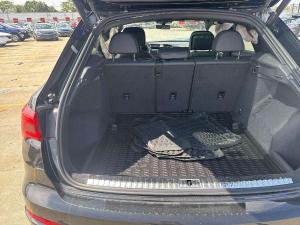 Black Audi Q3 2022 in Vilnius, with an engine capacity of 1.98 L and mileage of 80 thousand km for 9500 €, photo 7 on AUTOMOTO.COM.LV