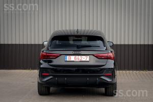 Black Audi Q3 2022 in Talsi, with an engine capacity of 1.40 L and mileage of 184 thousand km for 25990 €, photo 6 on AUTOMOTO.COM.LV