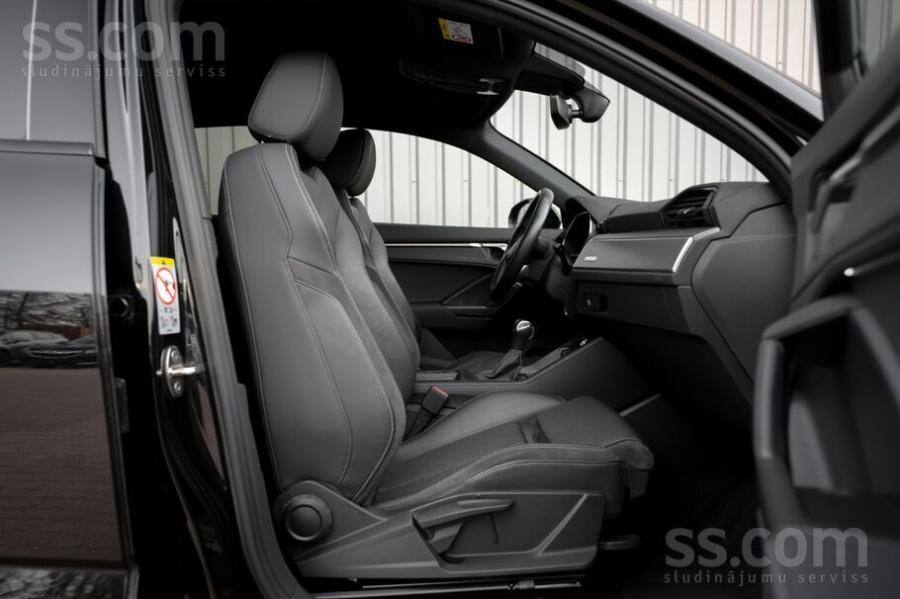 Black Audi Q3 2022 in Talsi, with an engine capacity of 1.40 L and mileage of 184 thousand km for 25990 €, photo 13 on AUTOMOTO.COM.LV