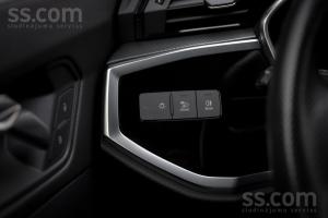 Black Audi Q3 2022 in Talsi, with an engine capacity of 1.40 L and mileage of 184 thousand km for 25990 €, photo 16 on AUTOMOTO.COM.LV