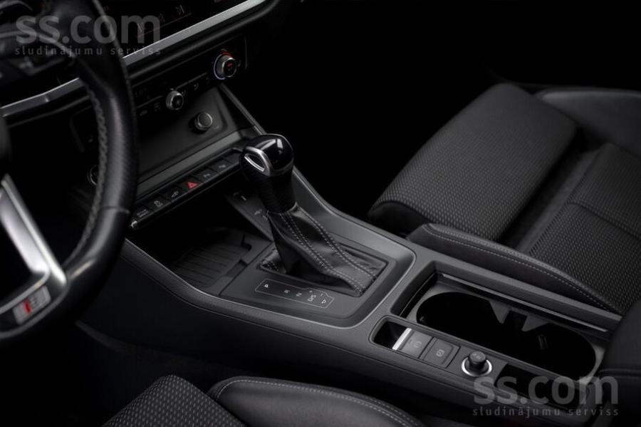 Black Audi Q3 2022 in Talsi, with an engine capacity of 1.40 L and mileage of 184 thousand km for 25990 €, photo 29 on AUTOMOTO.COM.LV