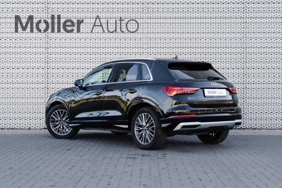 Melns Audi Q3 2022 Mārupe, ar dzinēja tilpumu 2.00 L un nobraukumu 122 tūkst. km par 28700 €, foto 4 vietnē AUTOMOTO.COM.LV
