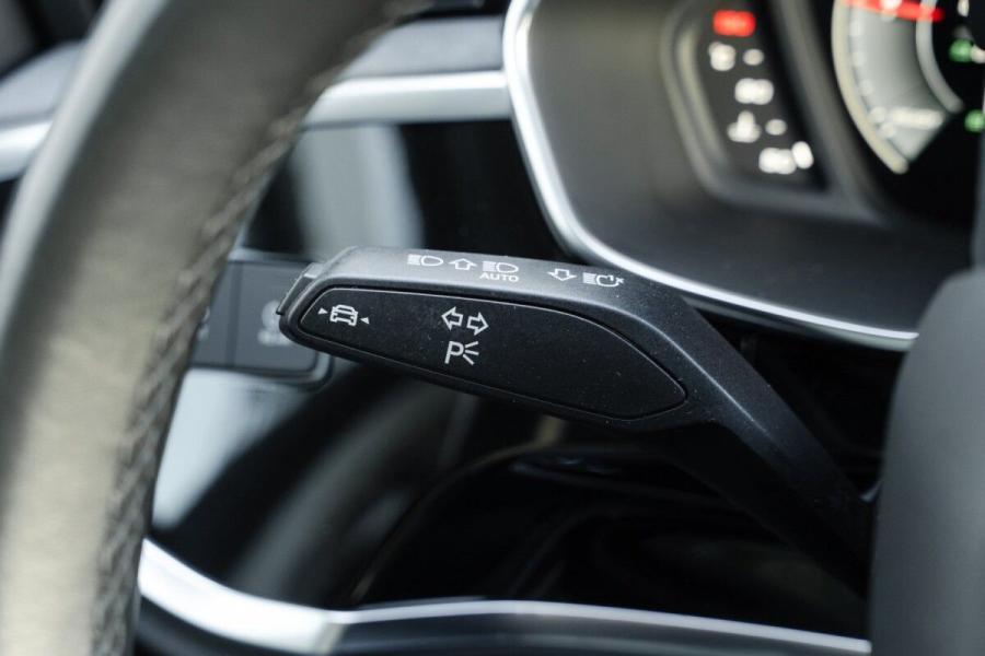 Melns Audi Q3 2022 Mārupe, ar dzinēja tilpumu 2.00 L un nobraukumu 122 tūkst. km par 28700 €, foto 14 vietnē AUTOMOTO.COM.LV
