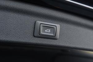 Melns Audi Q3 2022 Mārupe, ar dzinēja tilpumu 2.00 L un nobraukumu 122 tūkst. km par 28700 €, foto 29 vietnē AUTOMOTO.COM.LV